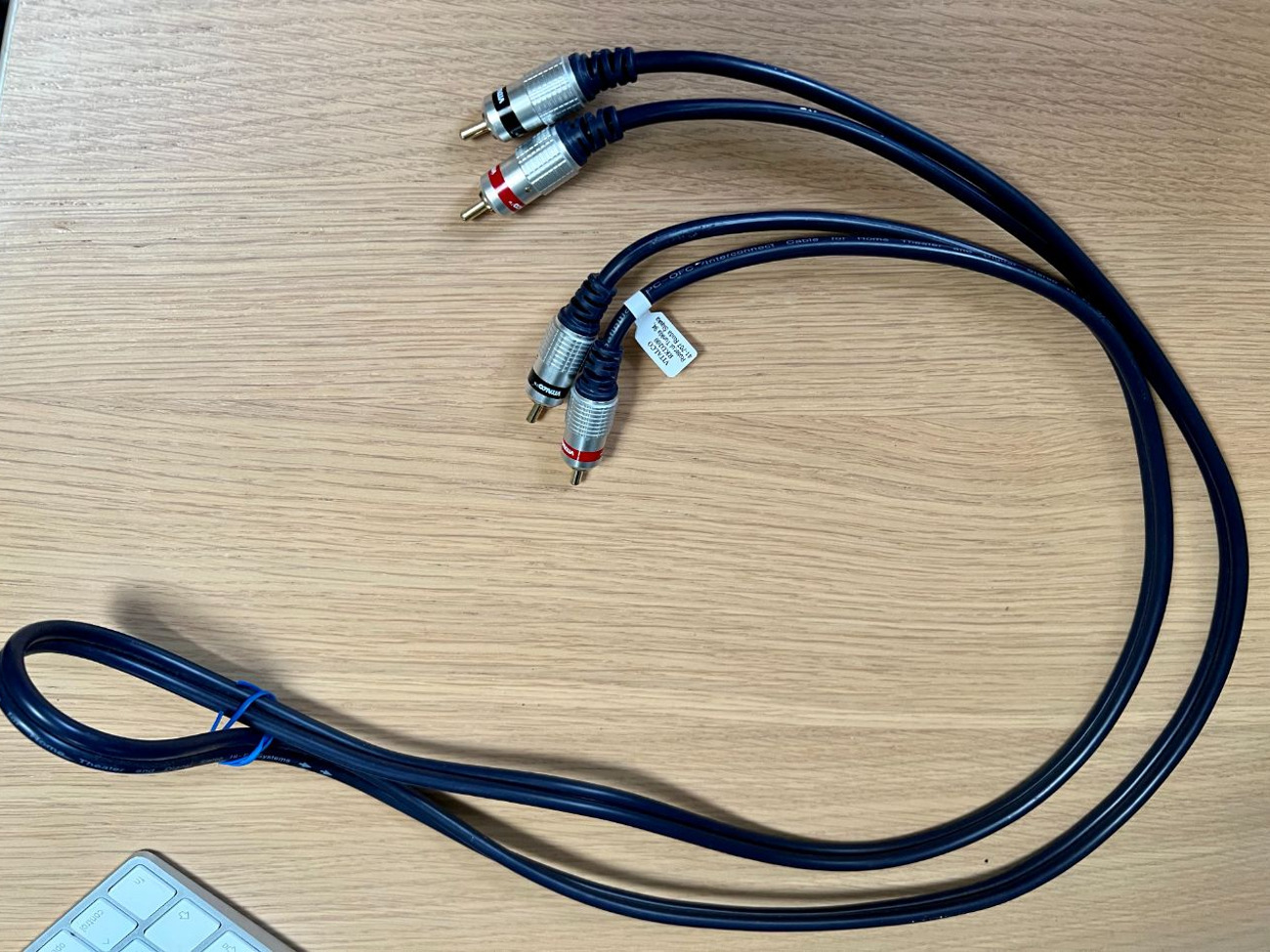 Rent 1M Dual RCA Cable from Tom S, Farnham Weybourne, Waverley for £1 ...