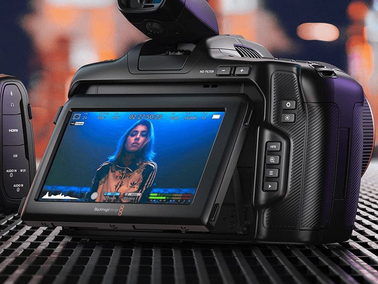Bmpcc 4k Pocket 6k Vs Komodo RED KOMODO 6K Camera Starter Pack