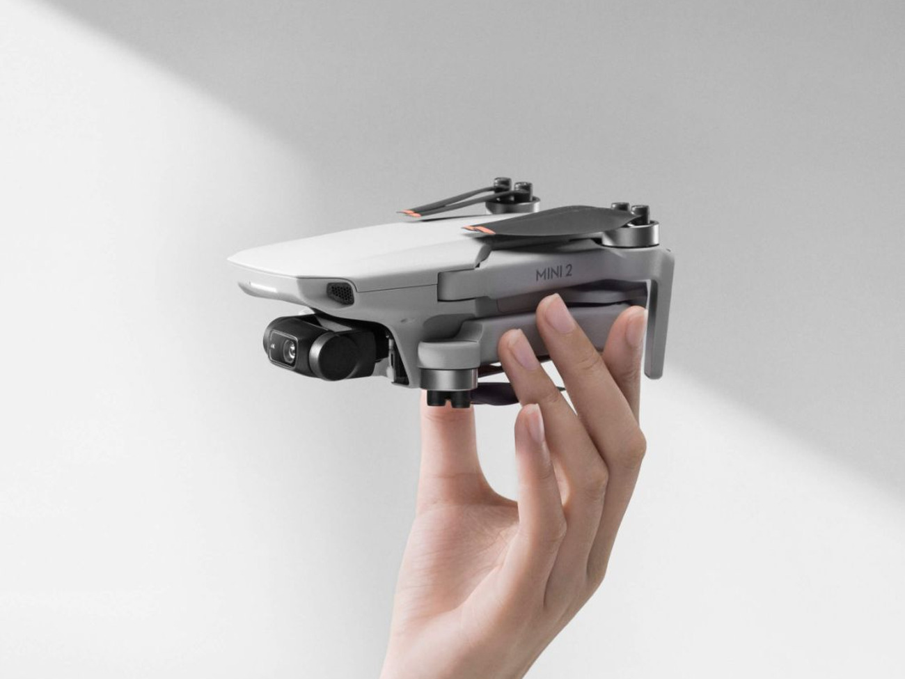 Rent DJI mini 2 2k camera - fly more combo from Daniel A Lofti H ...