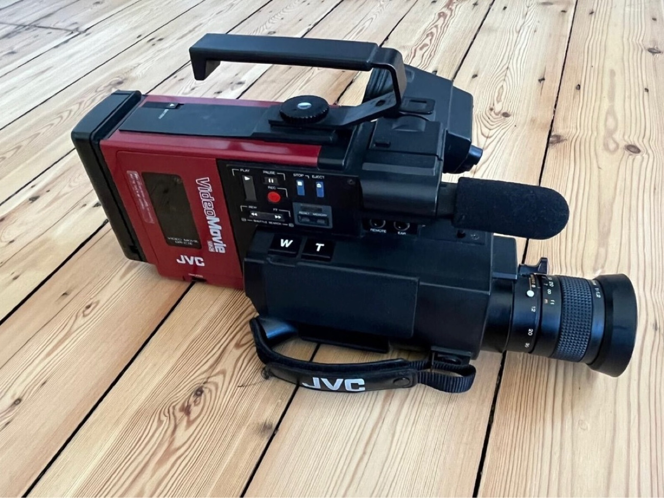 Rent *1980s* JVC VHS BACK TO THE FUTURE CAMERA / CAMCORDER w/ 2 NEW ...