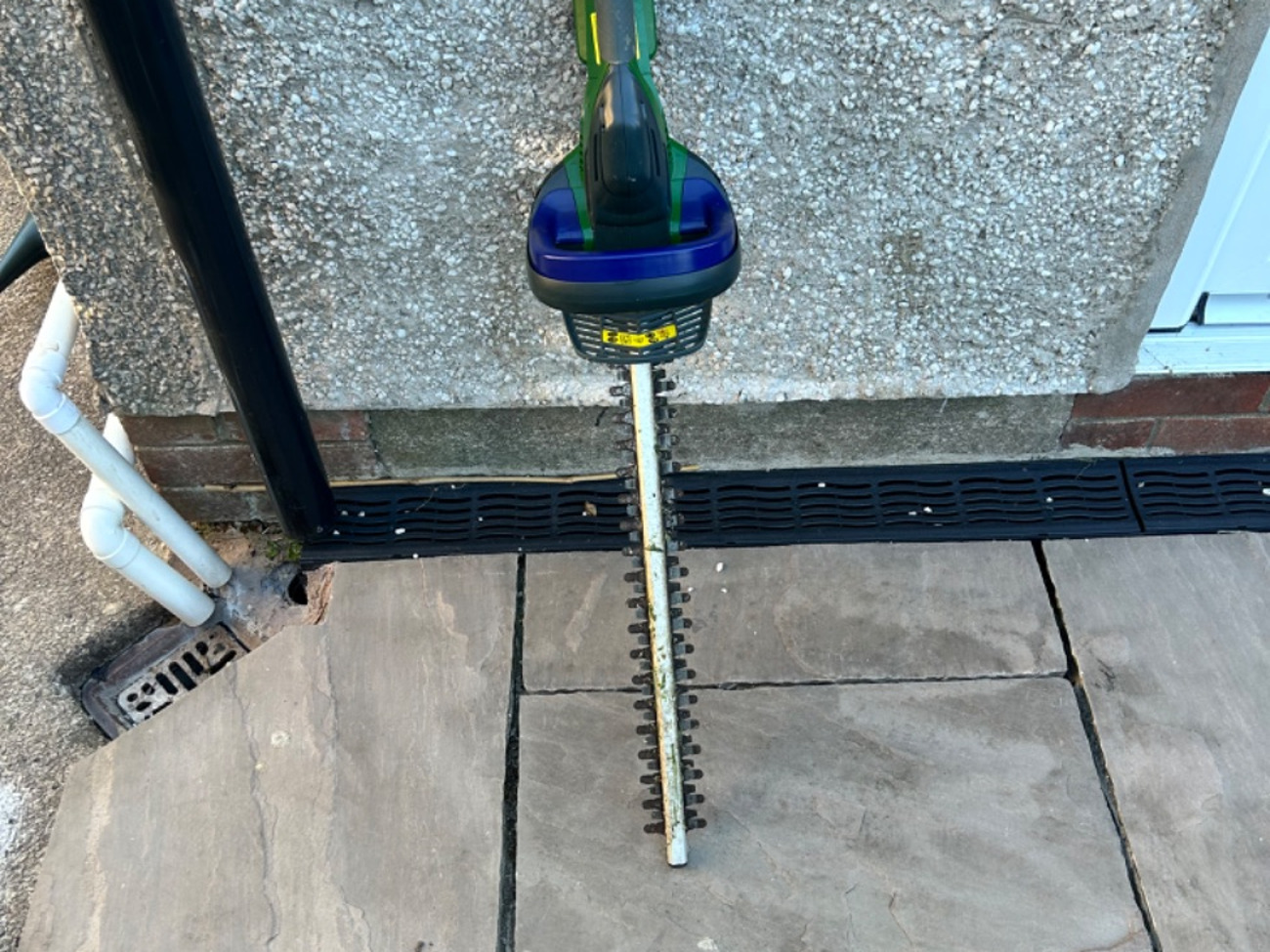 Rent Powerbase 20V Cordless Hedge Trimmer 51cm from Michael H, Penylan ...