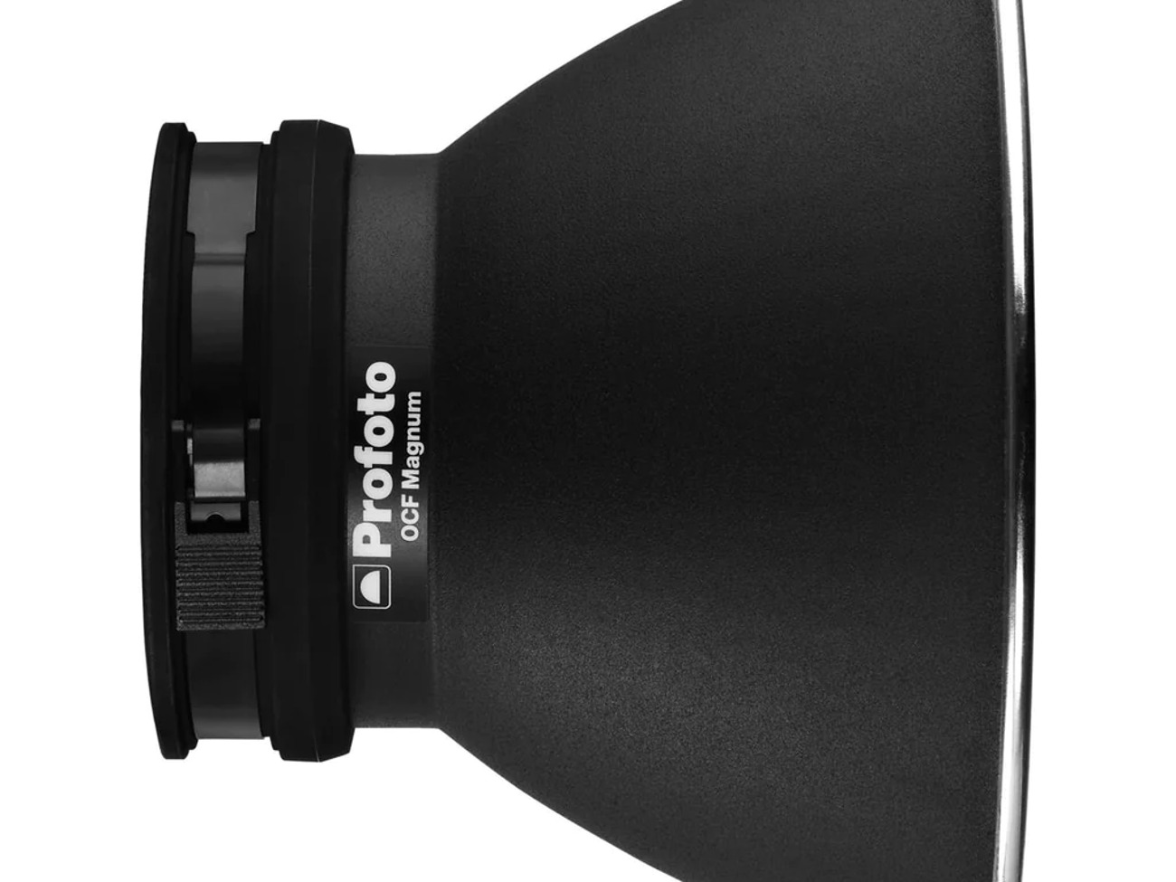 Rent Profoto OCF Magnum Reflector from Thaddeus M, South Hampstead ...