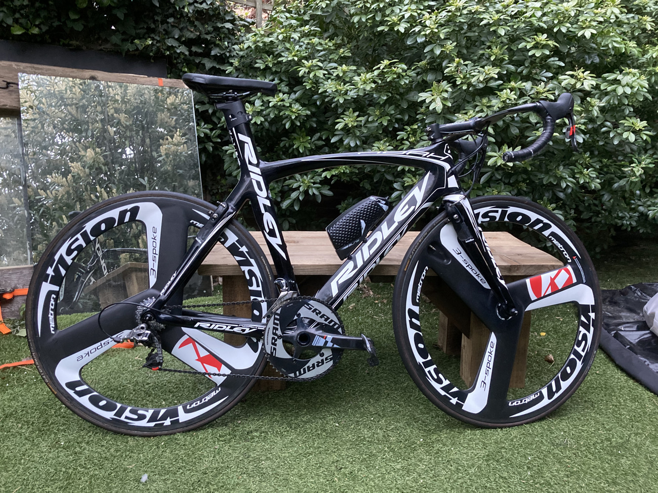 Rent Ridley Noah Fast Aero carbon Road Bike TT / Race / Ironman from ...