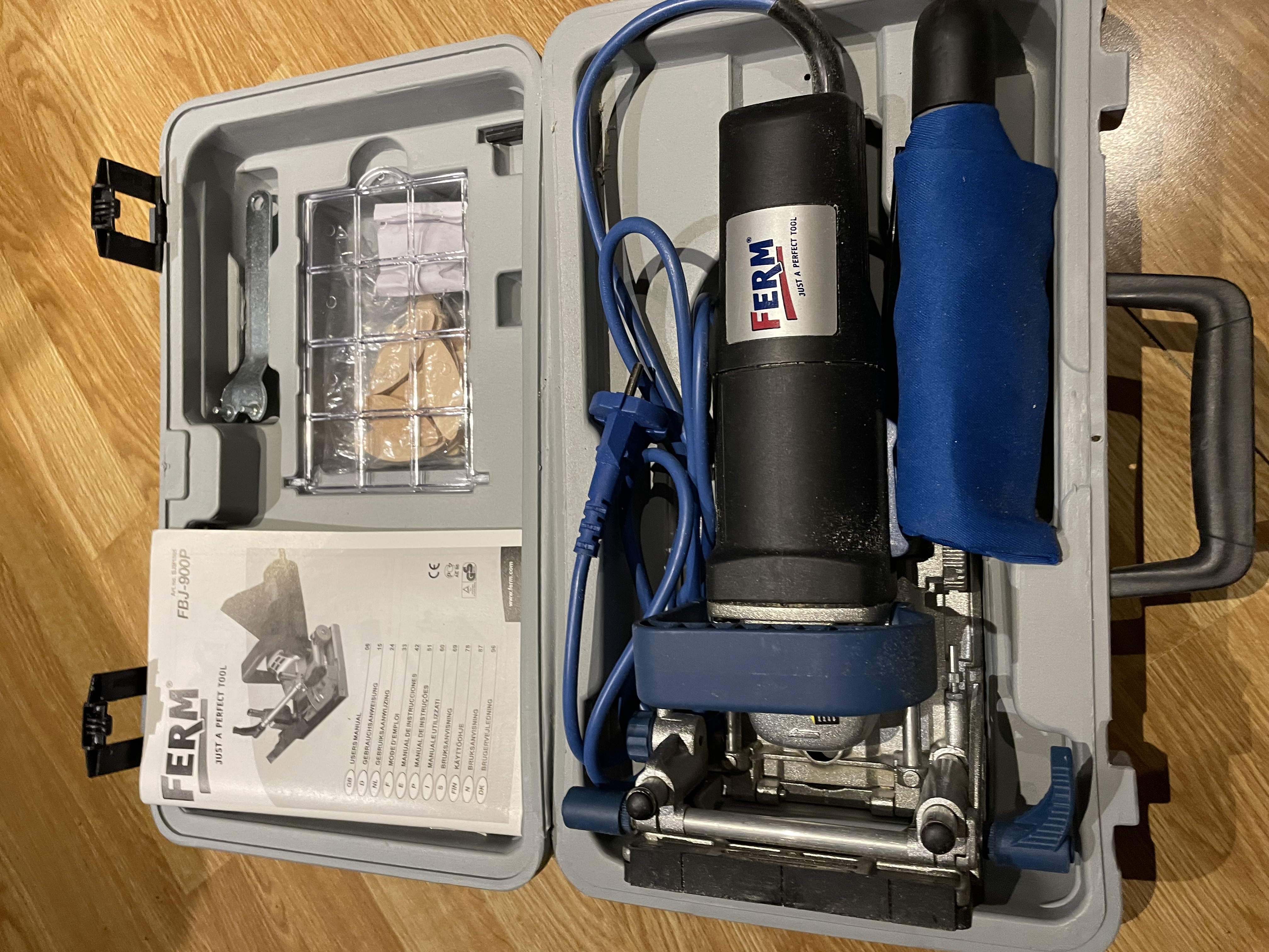 Hyr Ferm Kexmaskin, Lamellfräs av Patrick L i Åbytorp, Kumla för 171 ...