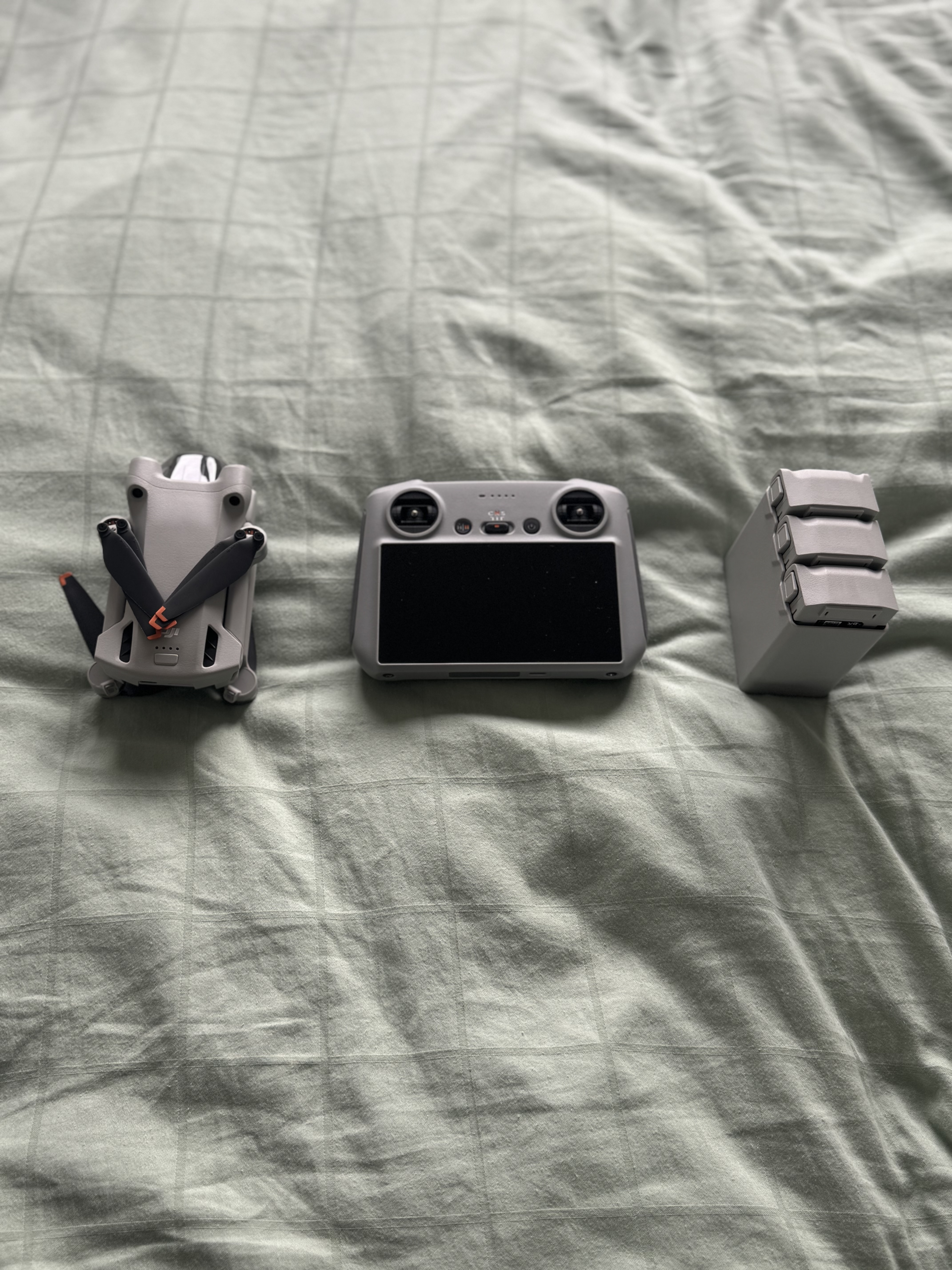 Rent DJI Mini 3 Pro Drone With DJI RC & Screen from Noorul I, Weston ...