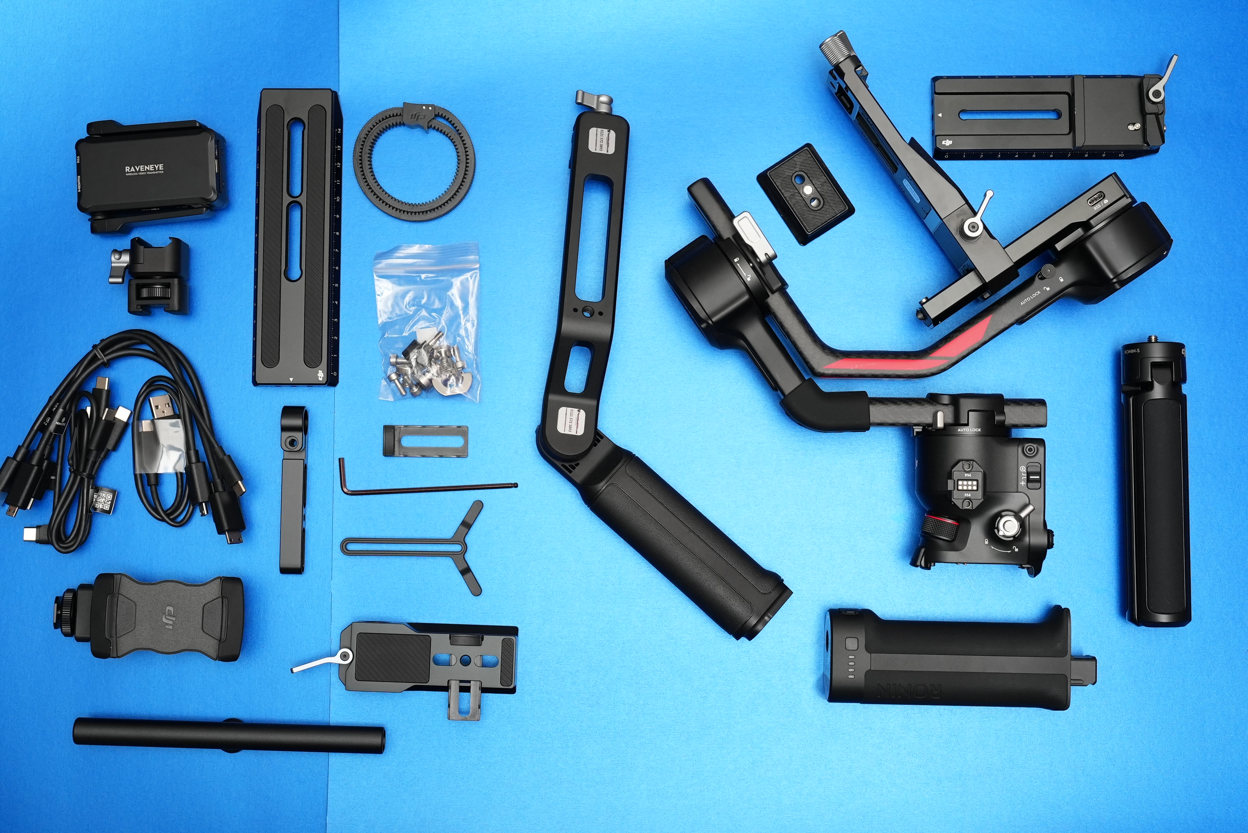 Rent DJI Ronin RS4 PRO Gimbal Stabiliser COMPLETE from Photo Video Kit ...