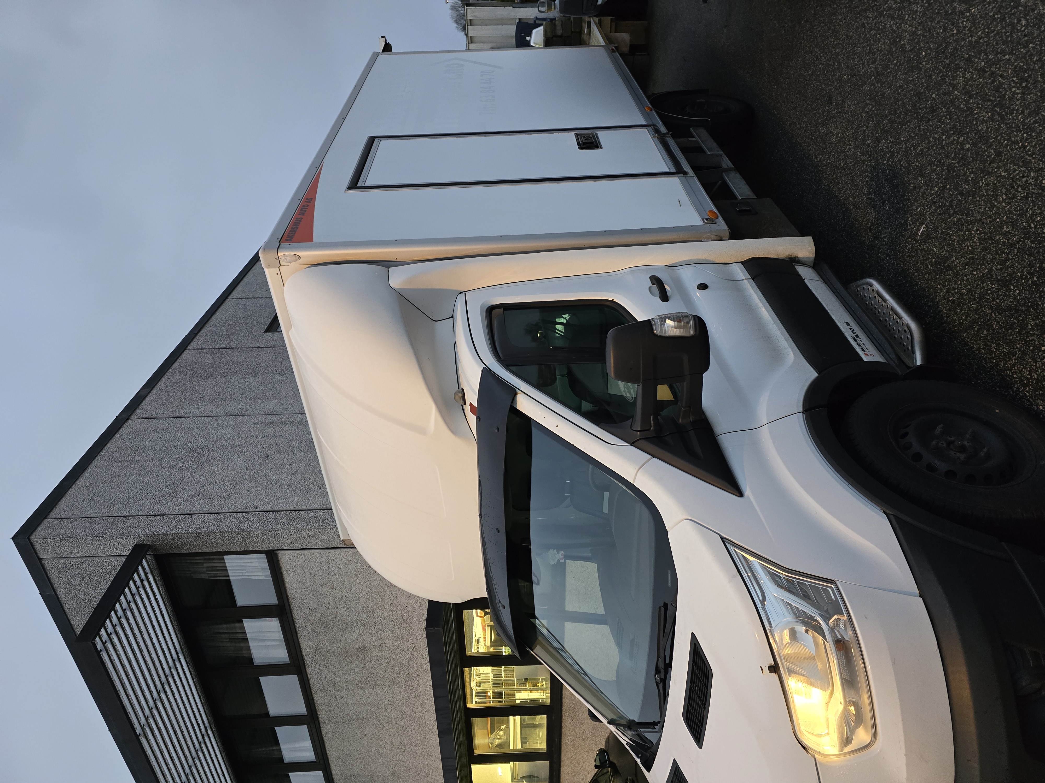 Lei lett lastebil gjennom Hygglo