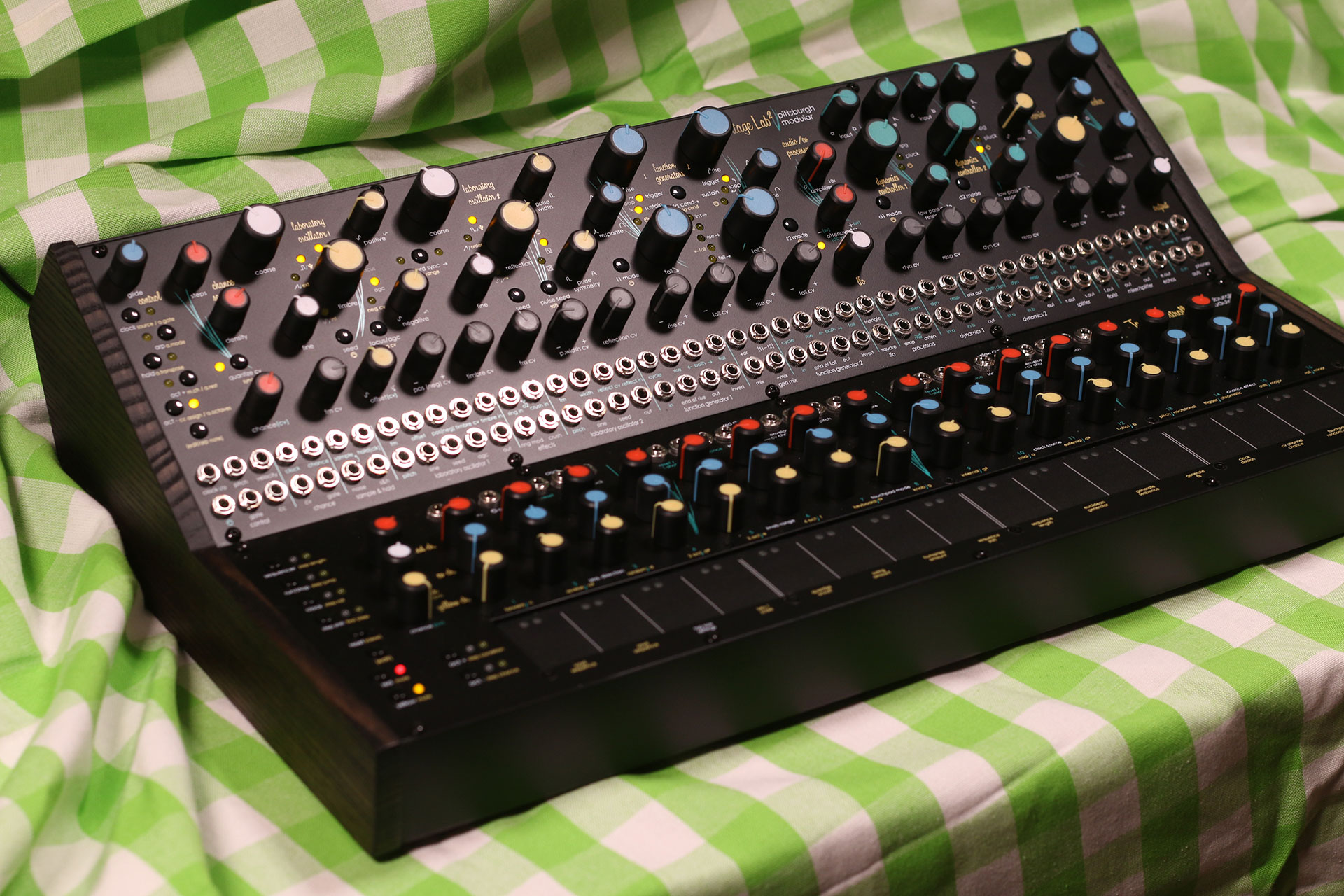 Rent Synth Picnic - Pittsburgh Modular Voltage Lab 2 from Molten Music ...