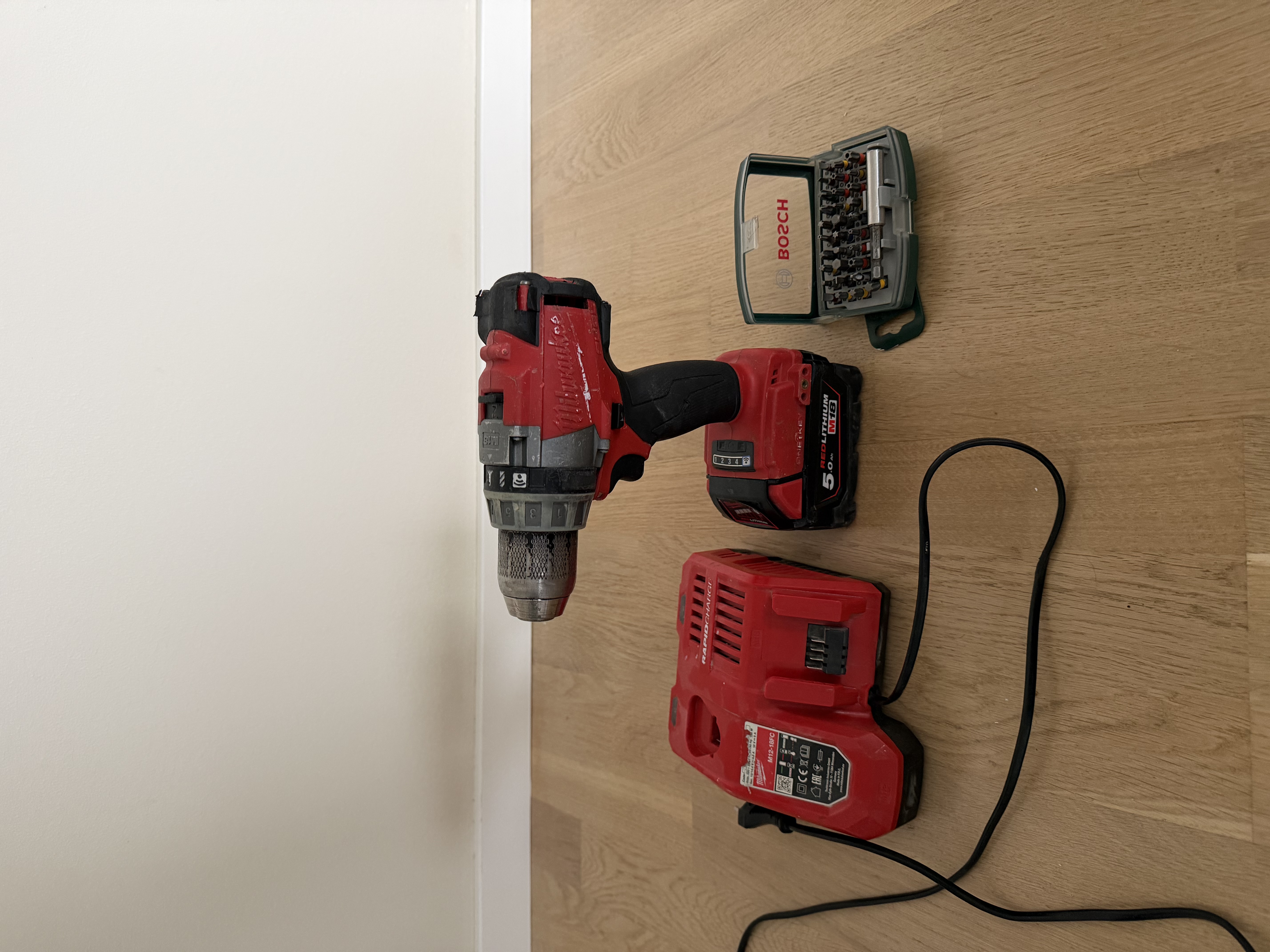 Hyr Milwaukee M18 FUEL ONE-KEY Ingår: 5,0 Ah batteri, Milwaukee ...