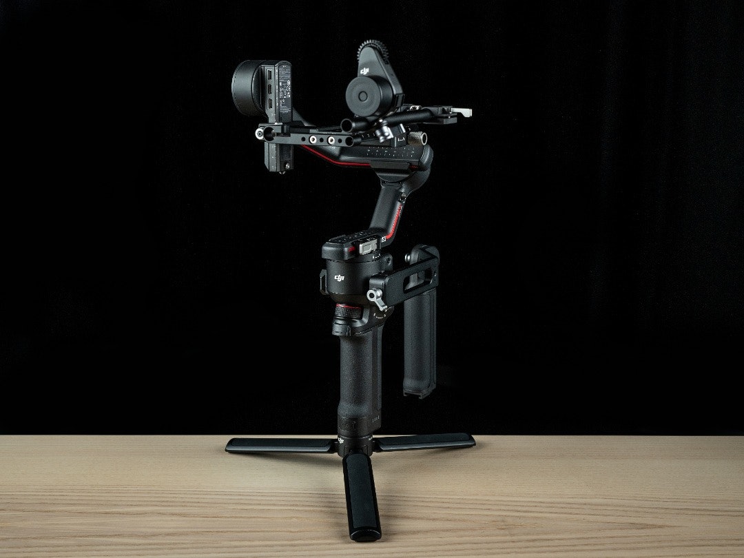 Lei Gimbal / Kamerastabilisator DJI Ronin RS3 Pro fra VJUS AS i Oslo Fylke