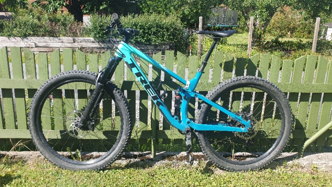 Lei MTB Trek Fuel EX 9.7 2020 av Par Eric E i Persudde Tyreso for 207 350 SEK dag