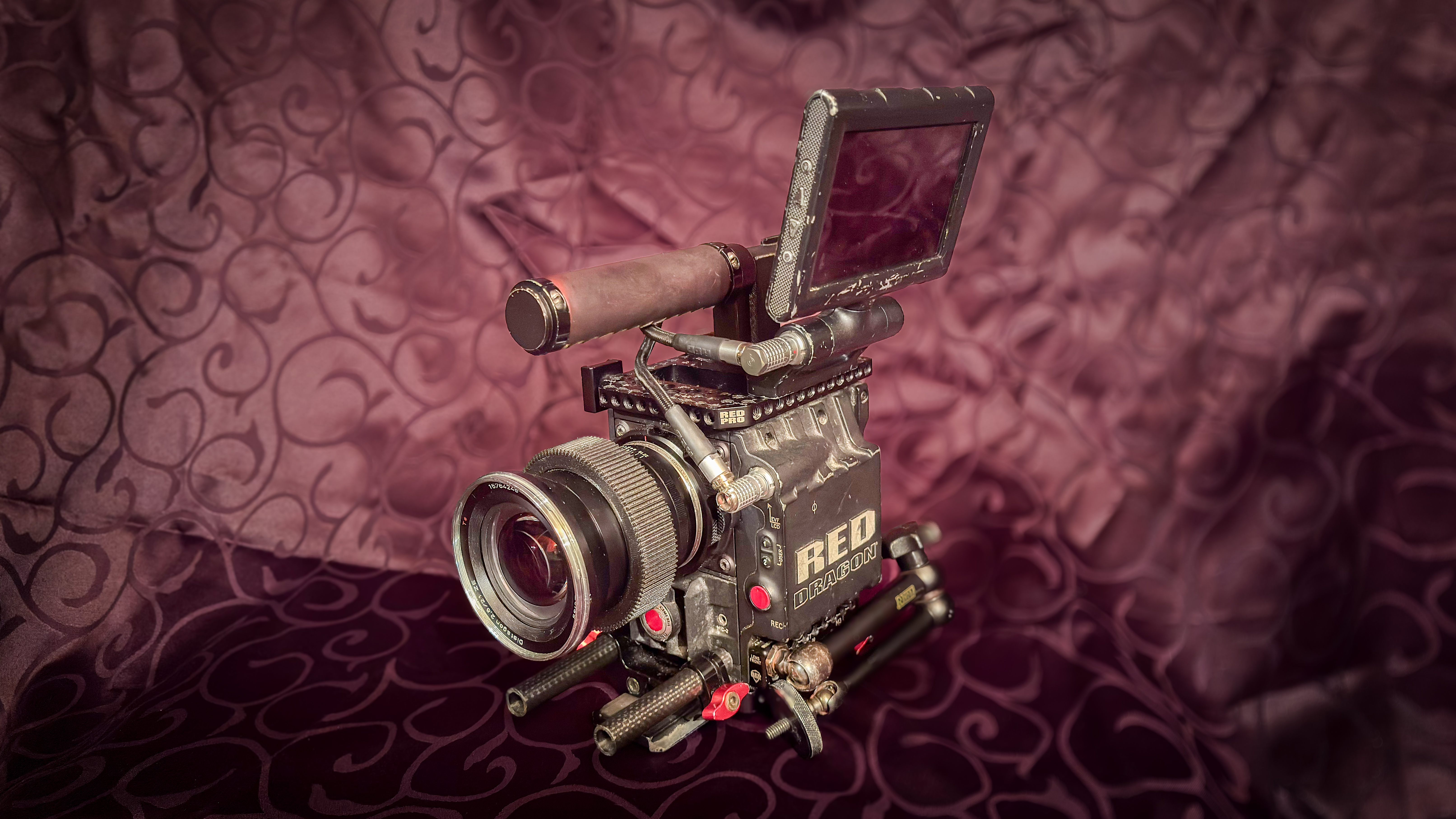 Lei RED Epic Dragon 6K Cinema Camera Package av Emil Andreas Bremnes T ...